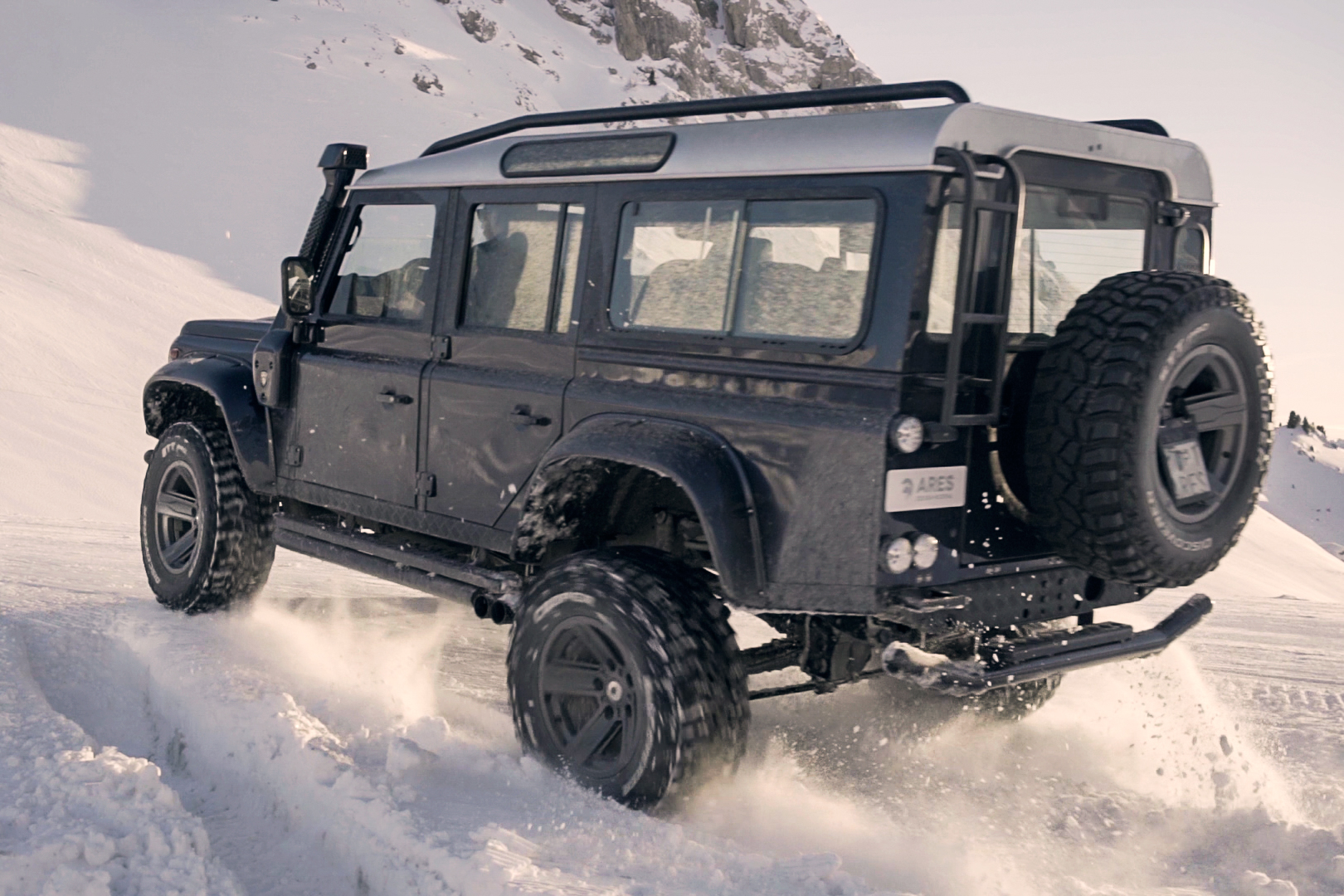 ARES Atelier - Stop Press: ARES Design, the Italian Defender