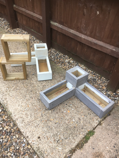 Buy Wooden Corner Planter Online