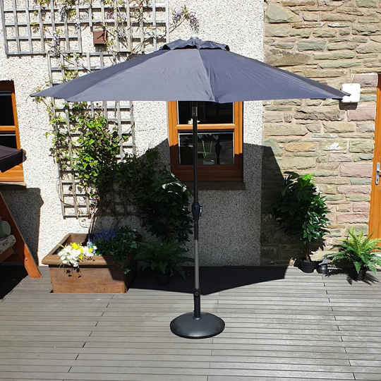 Buy Rebeca 2.7m Traditional Parasol online