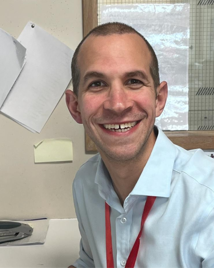 Meet Dr Alistar Ward | Ovarian Cancer Action